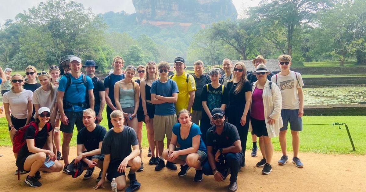 Escursione a Sigiriya da Kandy (Tour privato di un giorno) | GetYourGuide