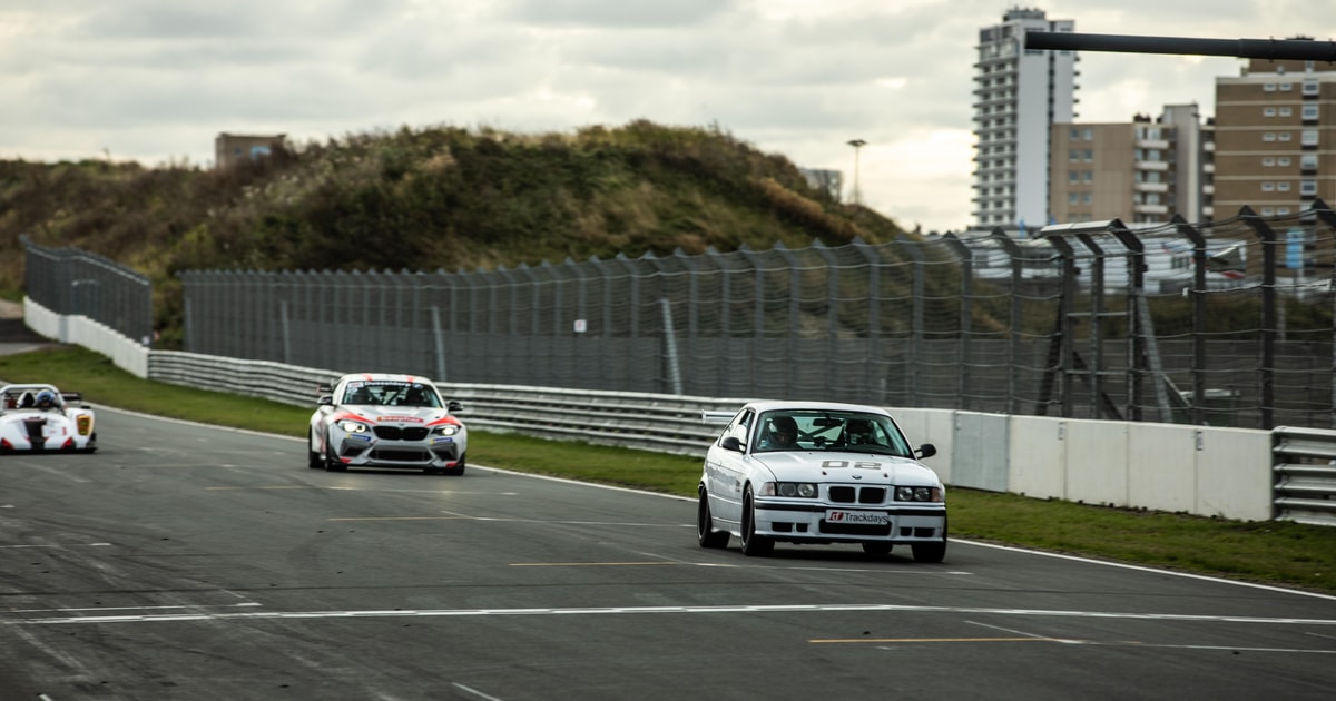 Race Experience at a Circuit with a BMW E36 325i | GetYourGuide