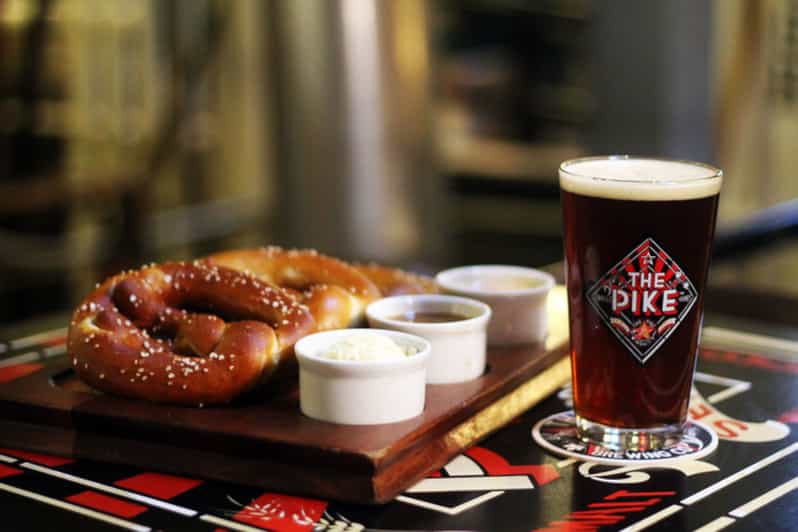 Seattle: Happy Hour Restaurant Tour | GetYourGuide