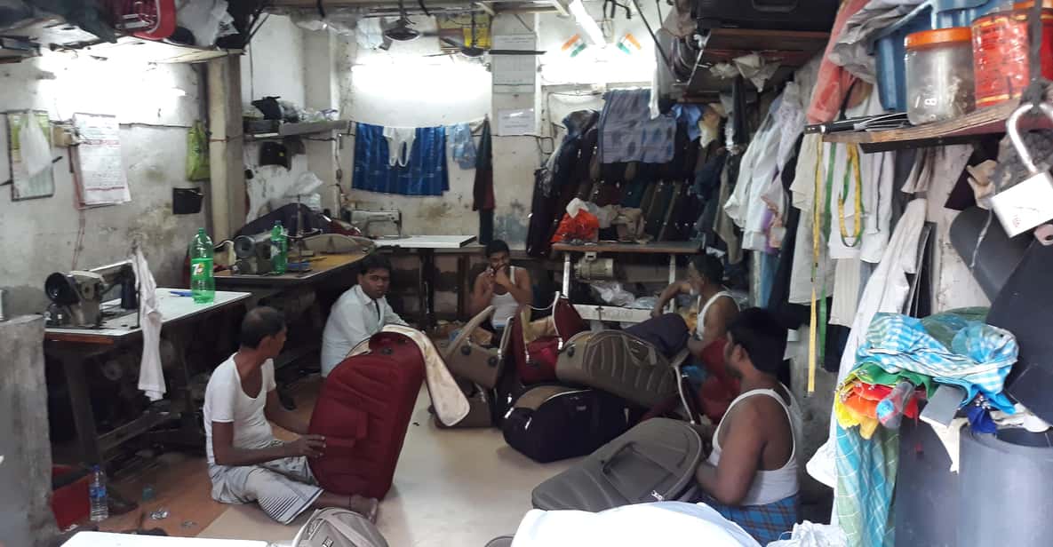 Mumbai: Walking Tour of Dharavi Slum | GetYourGuide