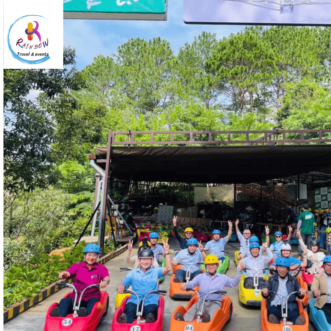 Scopri la nuova Da Lat: Mongoland, Bee Farm Flower Villages | GetYourGuide