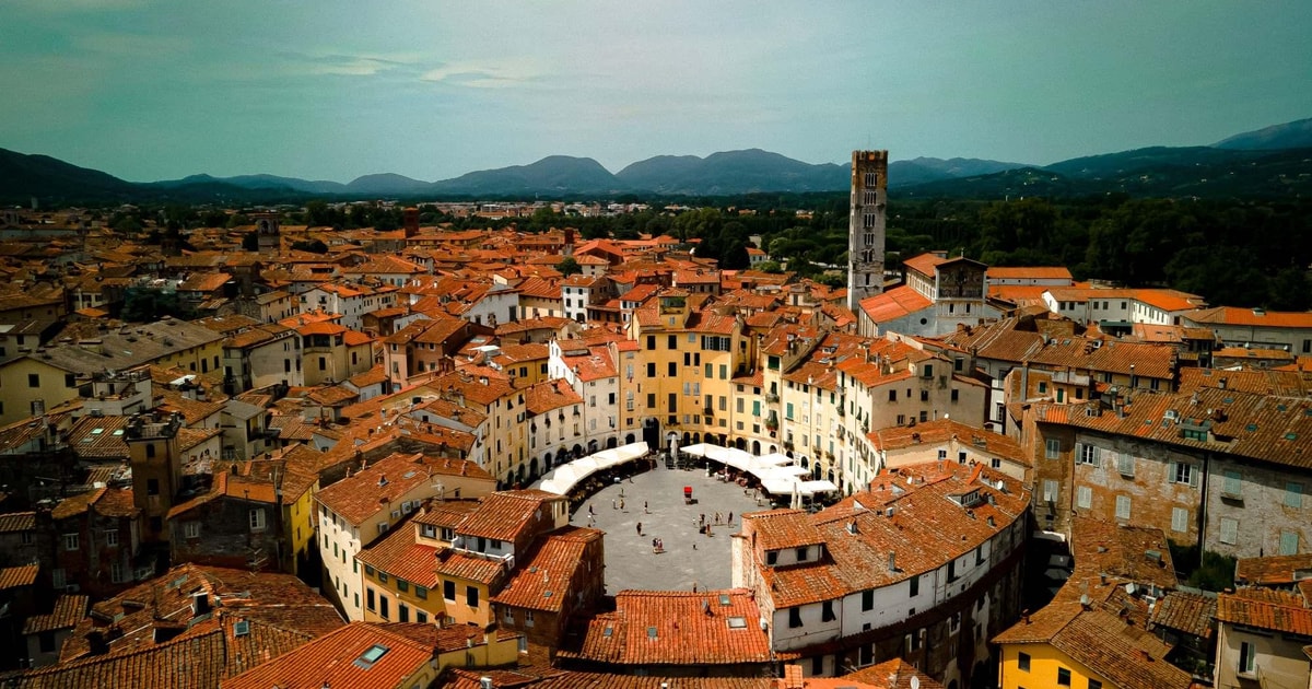 Tour do nascer do sol na Toscana, San Gimignano, Lucca e Pisa ...