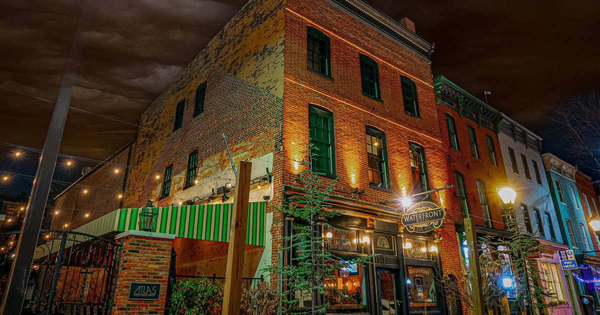 Baltimore Bewitched: Raven's Revenge & Bones Ghost Tour | GetYourGuide