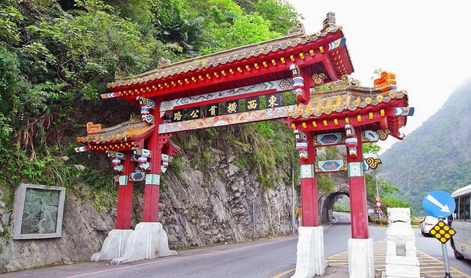 Hualien & Taroko Gorge Shared Tour from Hualien | GetYourGuide