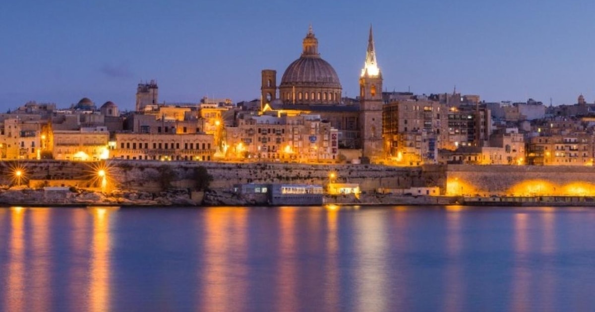 Fernandes Sunset Cruise including Dinner with Open Bar | GetYourGuide