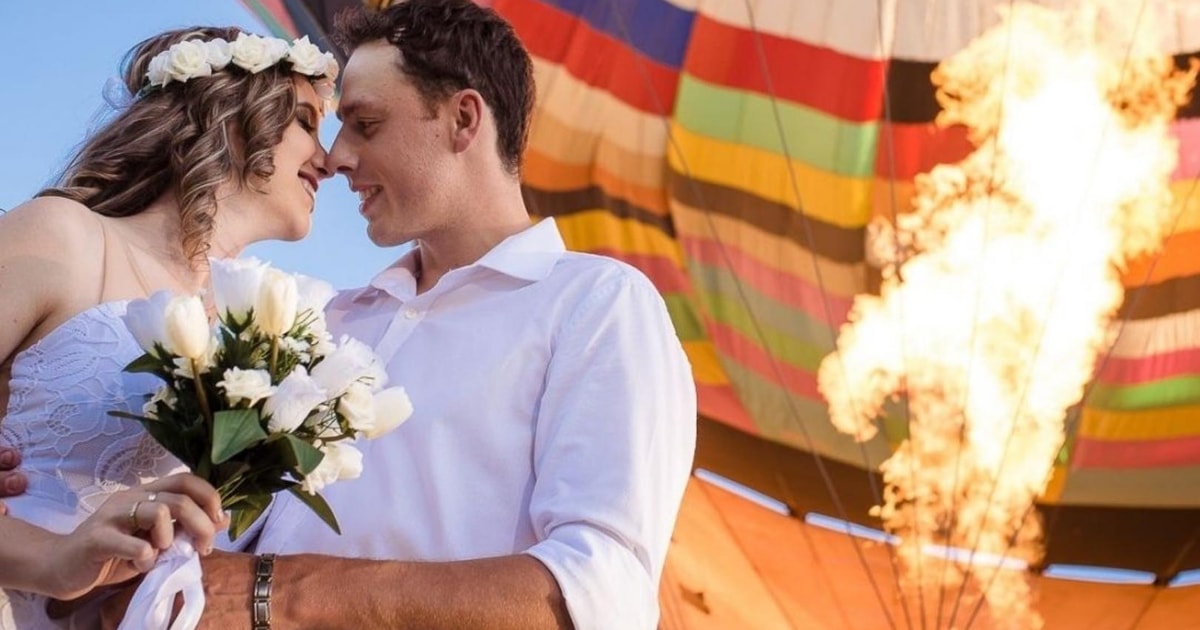 Capadocia: Experiencia privada en globo aerostático para 2 | GetYourGuide