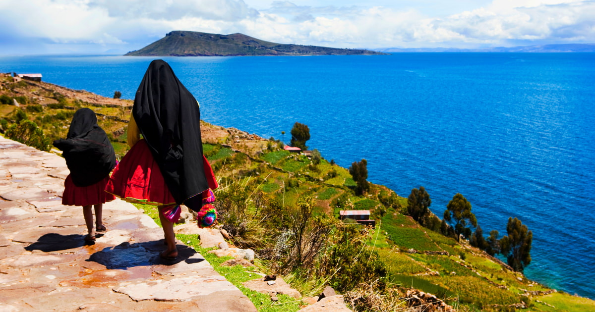 Excursión de día completo al Lago Titicaca desde Puno con almuerzo ...
