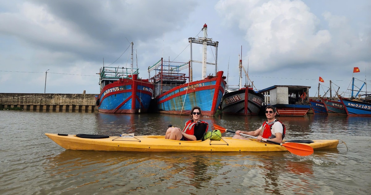 Von Hoi An aus: Die Insel Cam Kim mit dem Fahrrad und Kajak | GetYourGuide
