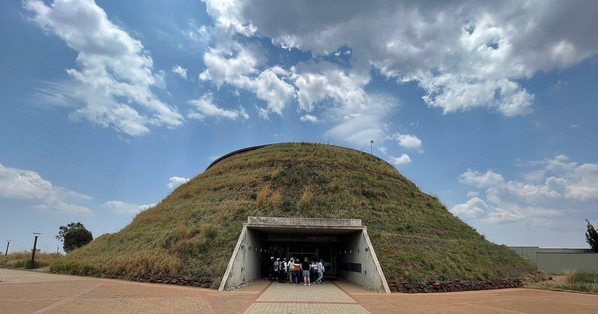 Johannesburg: Cradle of Humankind Guided Tour with Transfers | GetYourGuide