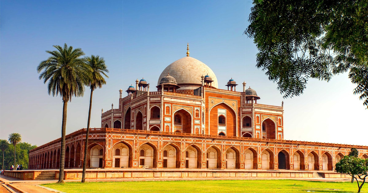 Delhi: India Gate, Humayun Tomb och Qutub Minar Guidad tur | GetYourGuide