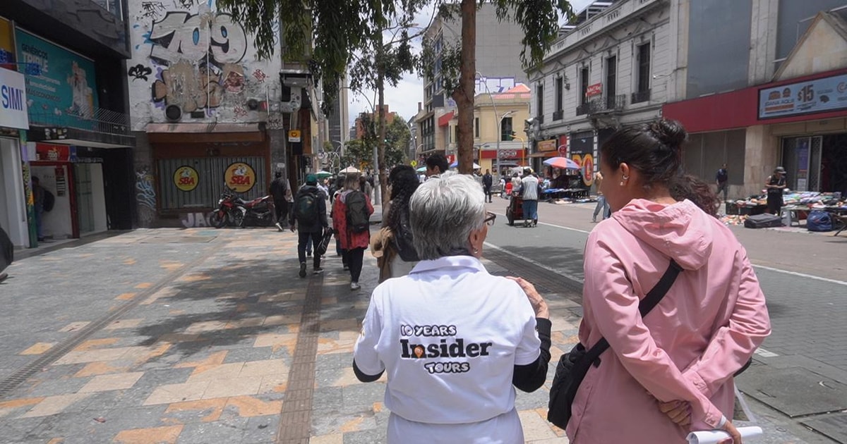 Bogota: spacer po La Candelaria z babcią w małej grupie | GetYourGuide