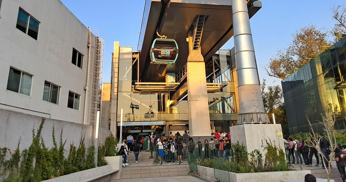 Mexico City: cable car tour, cultural sites and typical food | GetYourGuide