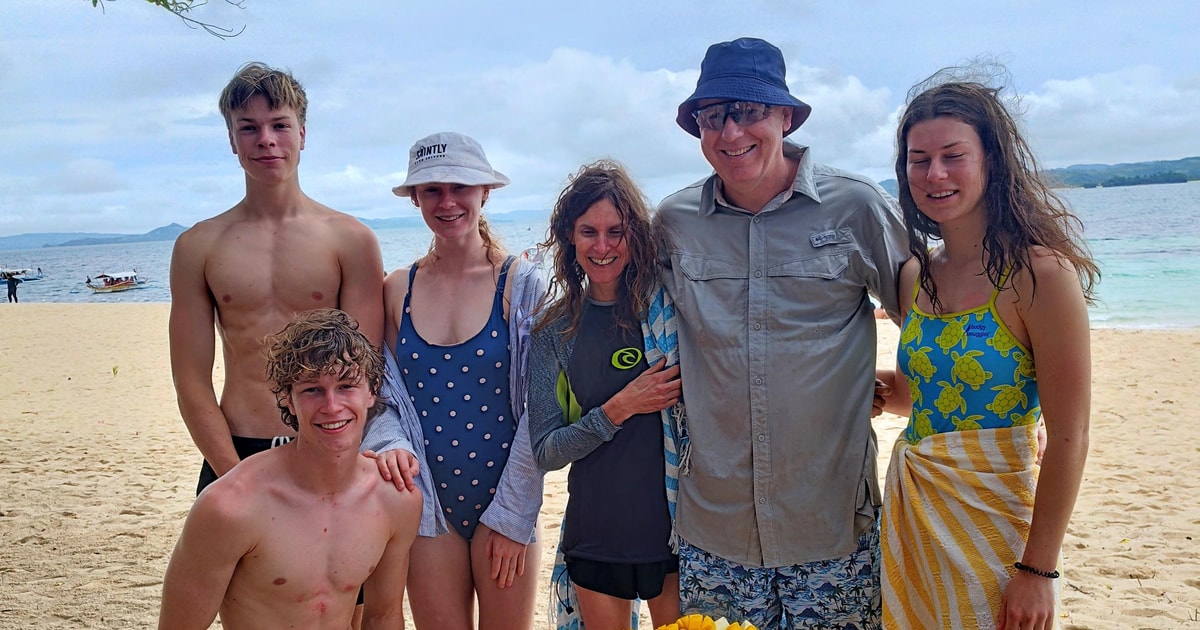 SIARGAO: Tri Island Tour & Land Tour 2 dages tur | GetYourGuide