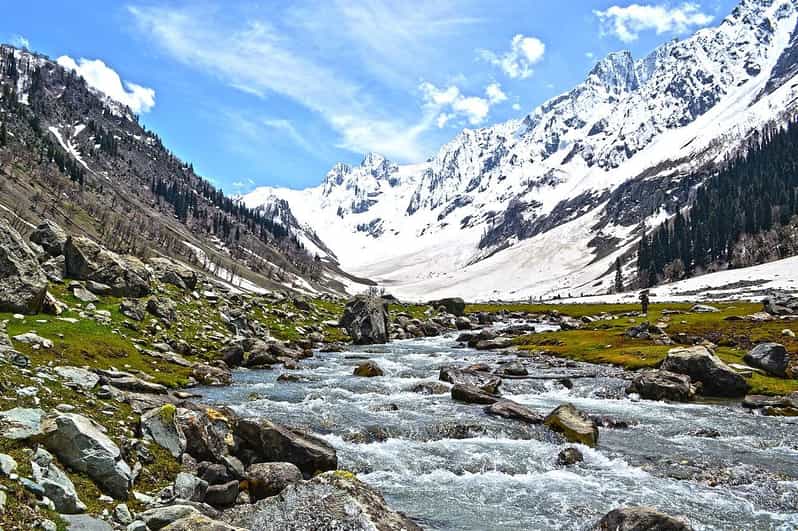 2 Nights 3 Days Sonmarg Snowfall Tour | GetYourGuide