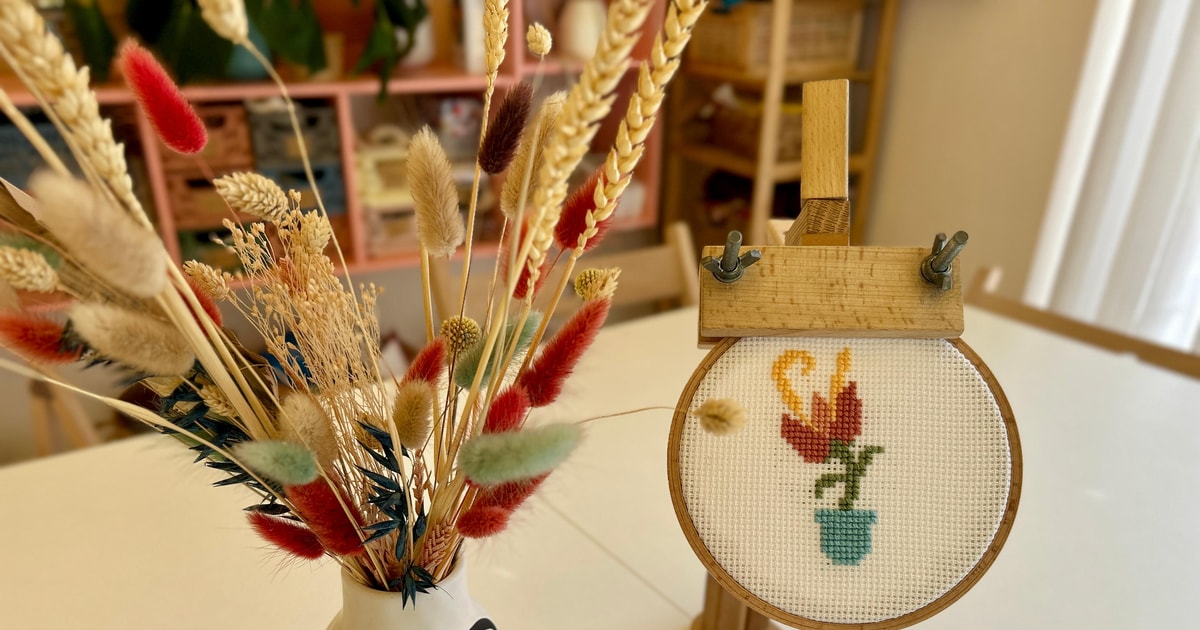 Kreta: Broder din souvenir på en broderiværksted | GetYourGuide