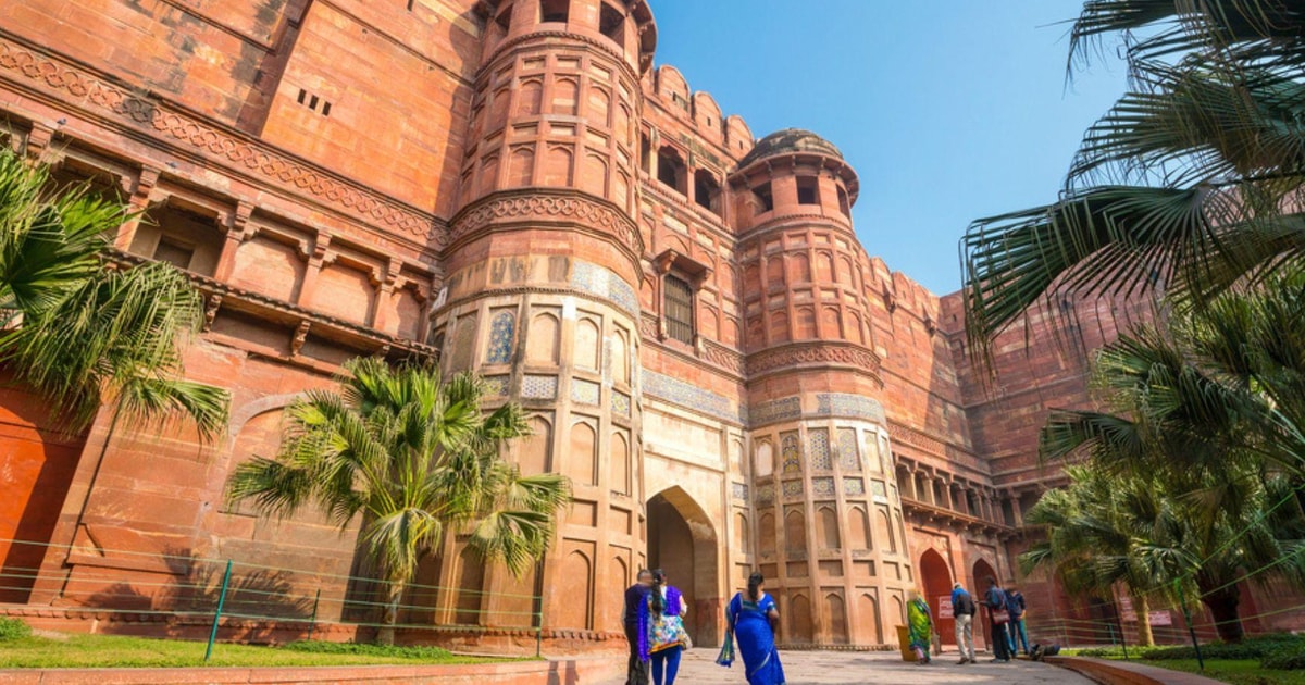 VIP Access: Agra Fort Skip-the-Line Ticket & Guided Tour | GetYourGuide