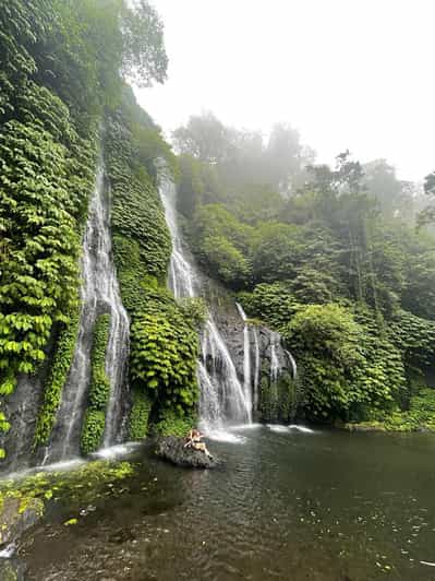 Munduk: Excursión por la selva del Lago Gemelo, Templo de Ulun Danu y ...