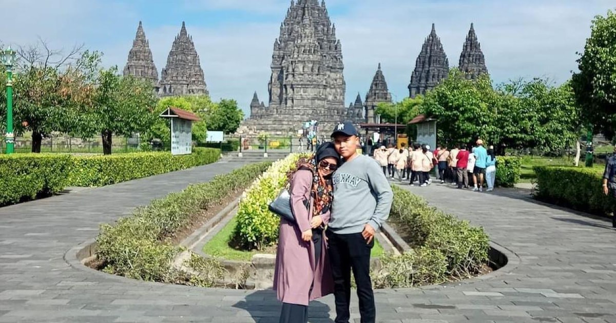 Excursión a la Lava Merapi y Templo Prambanan Todo Incluido | GetYourGuide