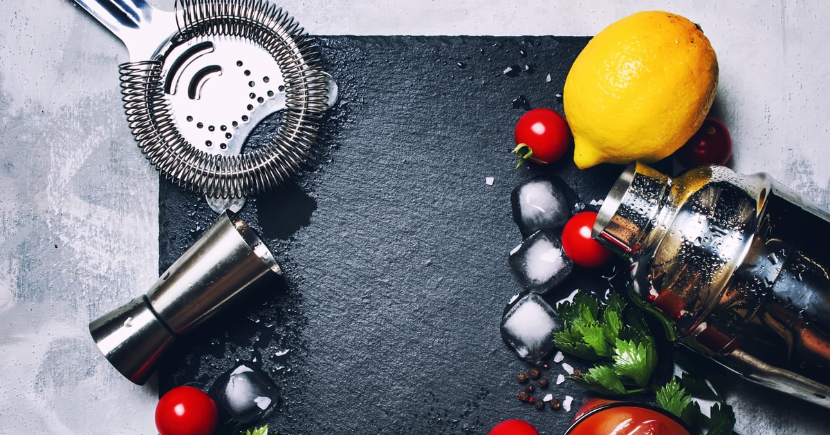 Pisco Sour and Passion Fruit Sour Class: Peruvian flavors in one drink ...