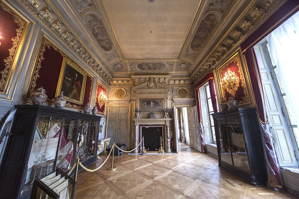 Skip-the-line Château de Chantilly Trip by Car from Paris | GetYourGuide