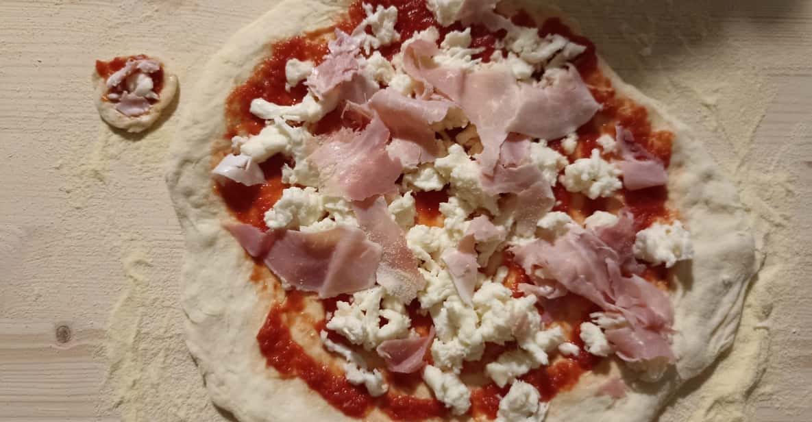 Ostuni: pizza kookles met lokale familie op het platteland | GetYourGuide