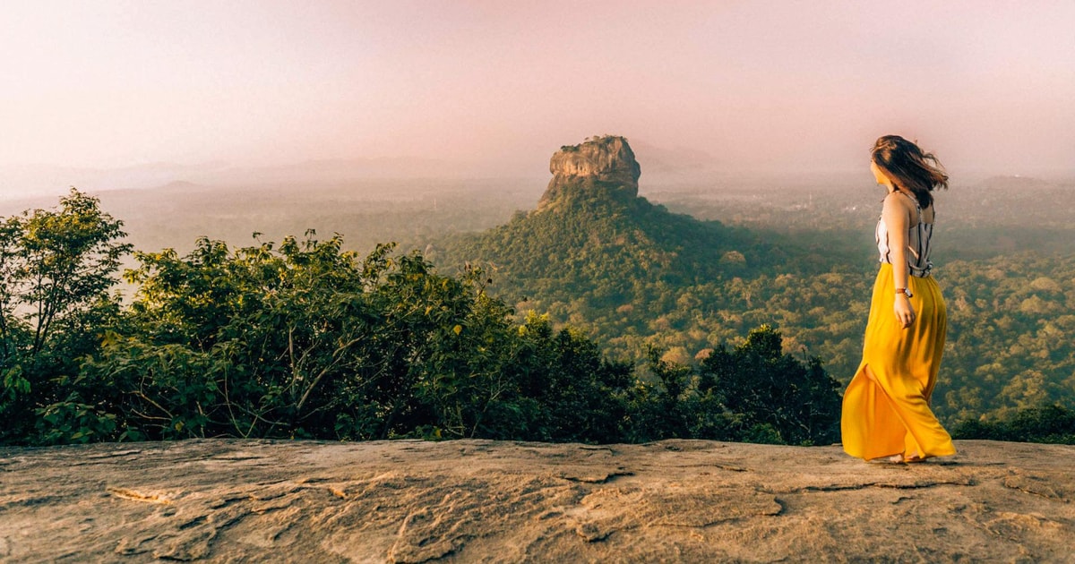 Pidurangala Rots: All-inclusive dagtour vanuit Colombo | GetYourGuide