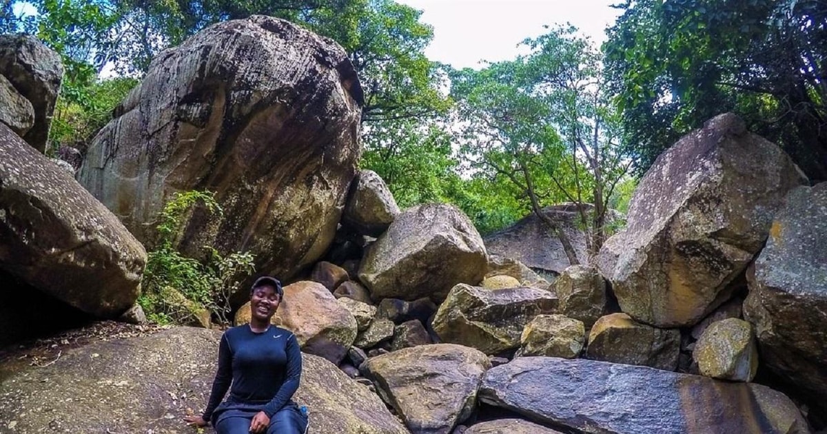 Nairobi: Namanga Hills Ol Donyo Orok geführte Wanderung Tagestour | GetYourGuide