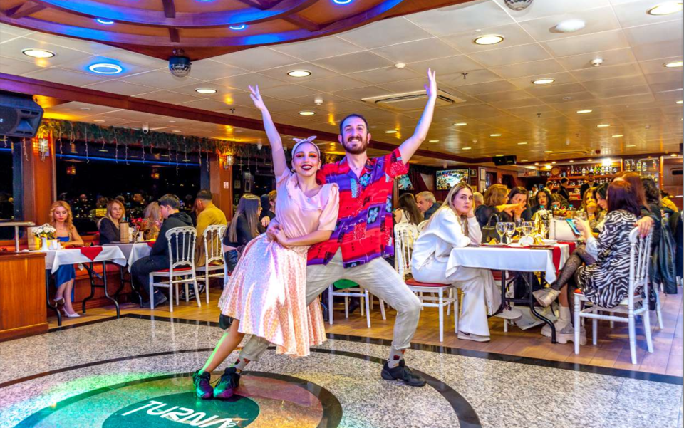 İstanbul: Turkish Night On the Bosphorus with Private Table | GetYourGuide