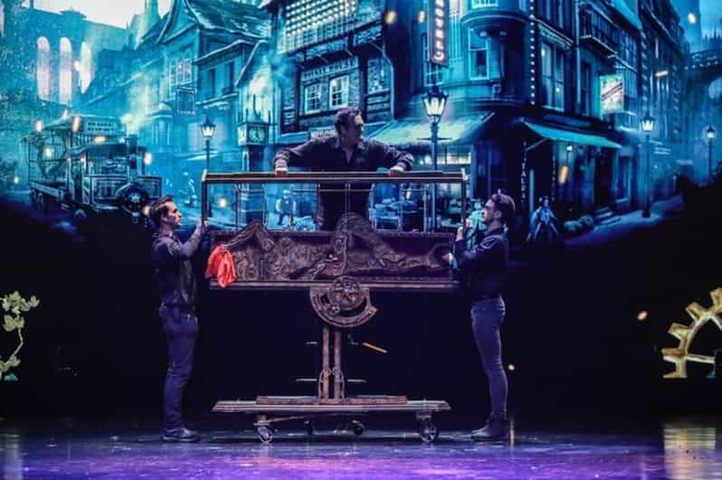 Branson: Rick Thomas' Mansion of Dreams Magic Show Ticket | GetYourGuide