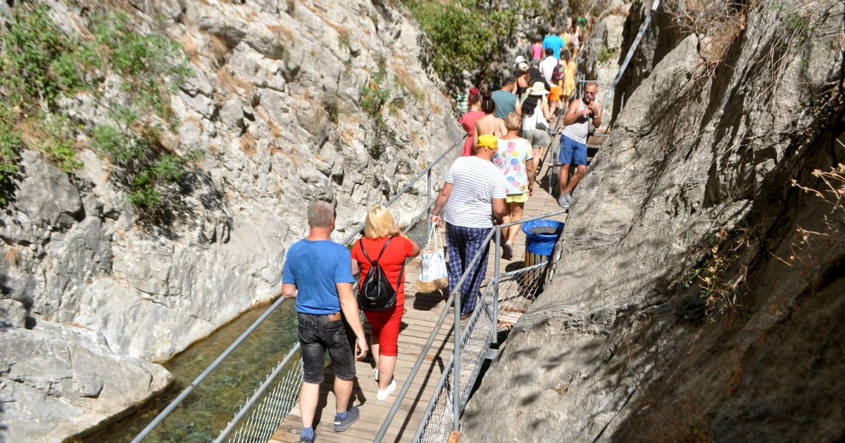 Sapadere Jeep Safari: pohoří Taurus, vodopád a jeskyně | GetYourGuide