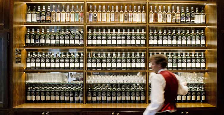 Edinburgh: Food & Drink Tasting Tour | GetYourGuide