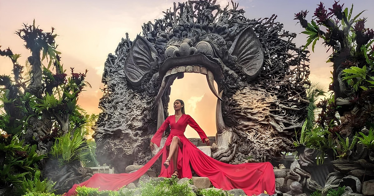 Ubud: Waterfall, Art Gallery, Dayclub, Spa, & Dinner Tour | GetYourGuide