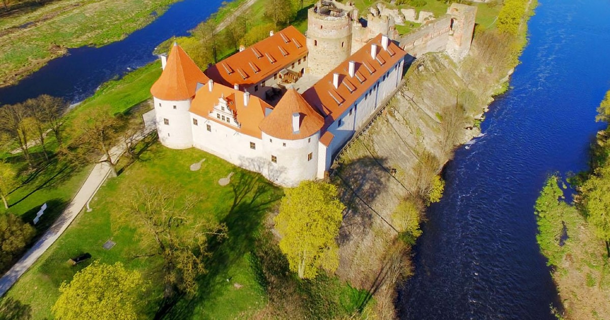 From Riga : Rundale palace and Bauska castle tour and back. | GetYourGuide