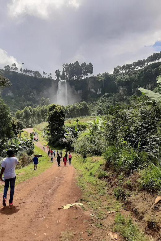 Kampala: 2 napos kirándulás Jinja, a Nílus folyó és a Sipi vízesés felé ...