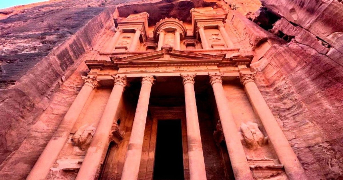 Excursión de día completo de Ammán a Petra | GetYourGuide
