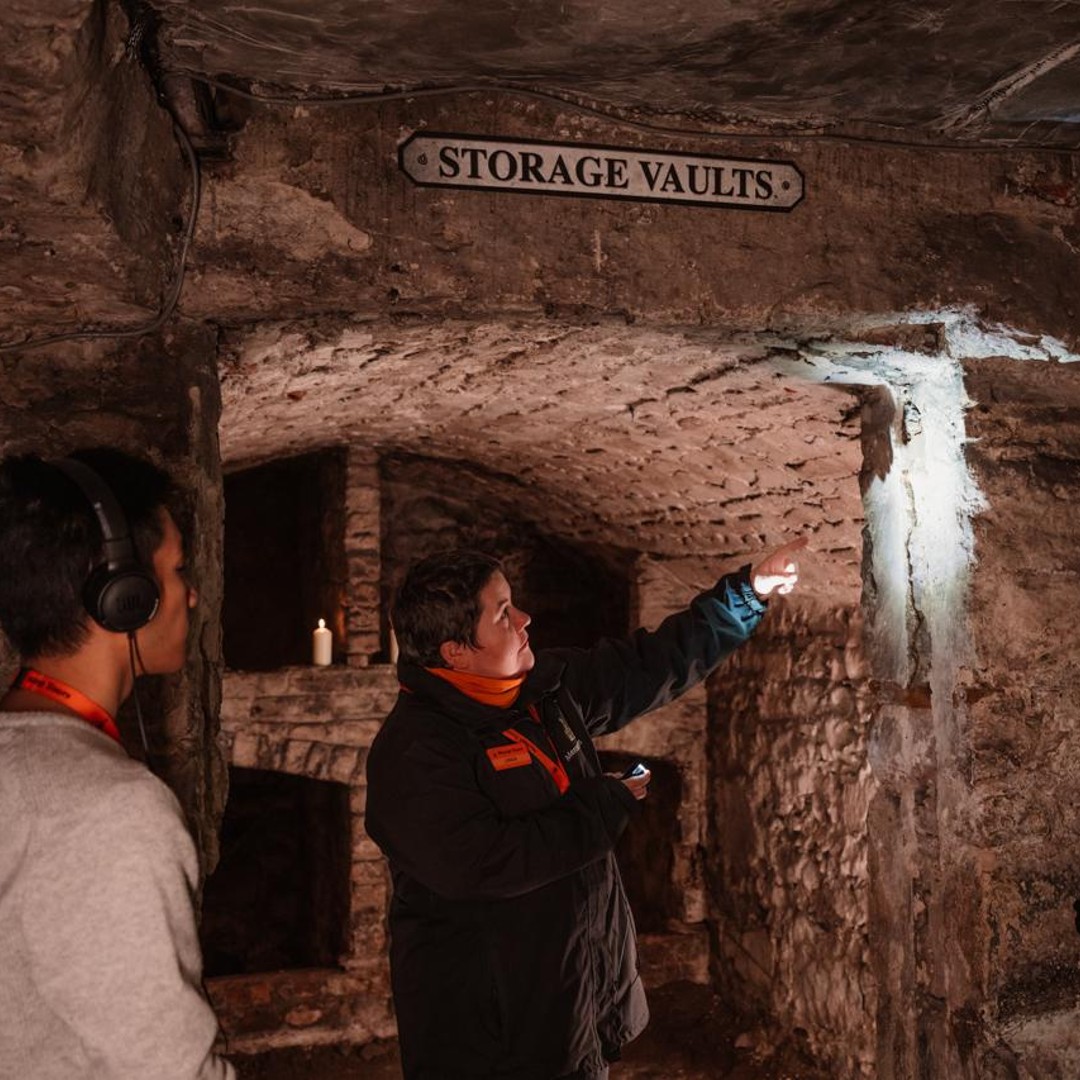 Edinburgh: Multi-Sensory Small-Group Historic Vaults Tour | GetYourGuide