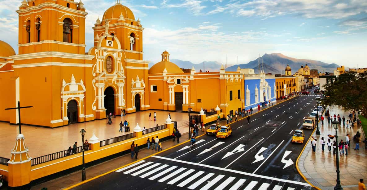 Trujillo : Pedestrian tour through the city of Trujillo | GetYourGuide