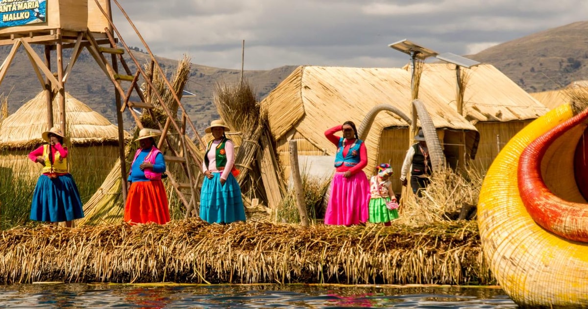 De Cusco: Excursão de 1 dia a Uros e Taquile | GetYourGuide