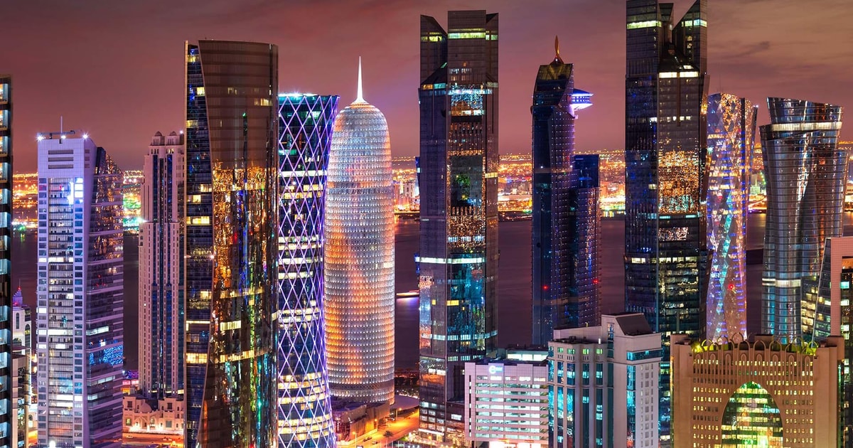 Doha Layover Stadtführung zum Souq Waqif, Katara, & Pearl-Qatar ...