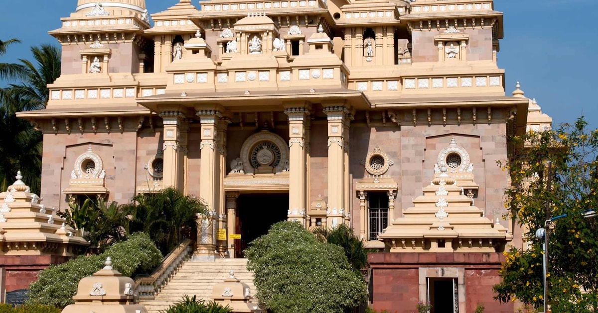 Walk of Divinity Bangalore (2 hours guided walking tour) | GetYourGuide