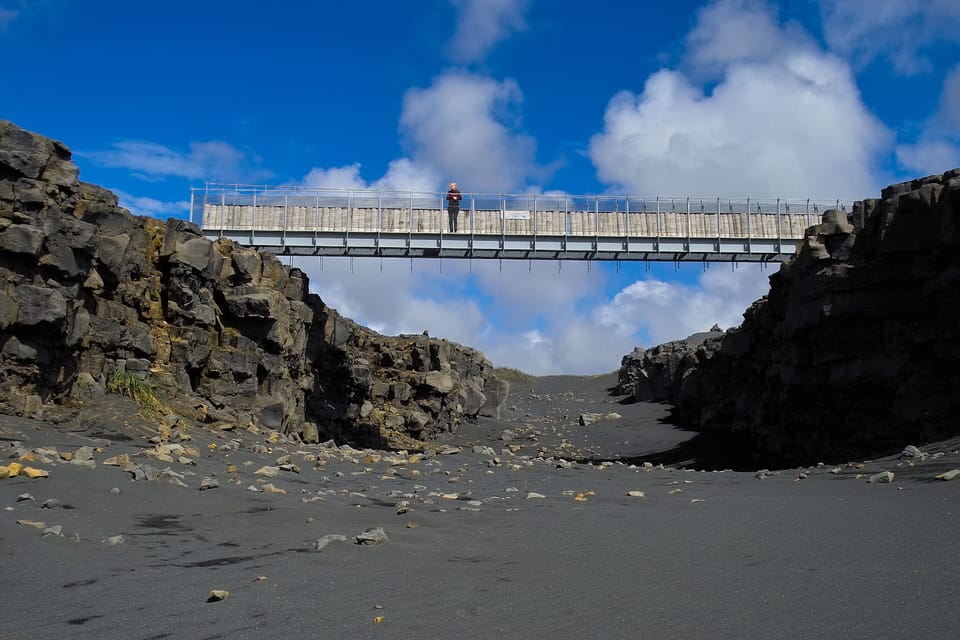Reykjanes Peninsula and Bridge Between the Continents | GetYourGuide