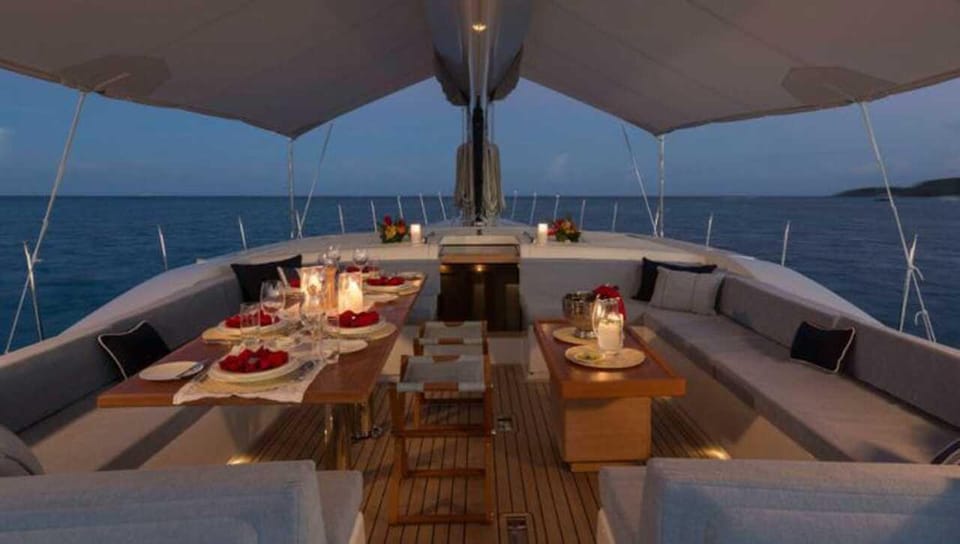 Dining Boat in Negombo | GetYourGuide