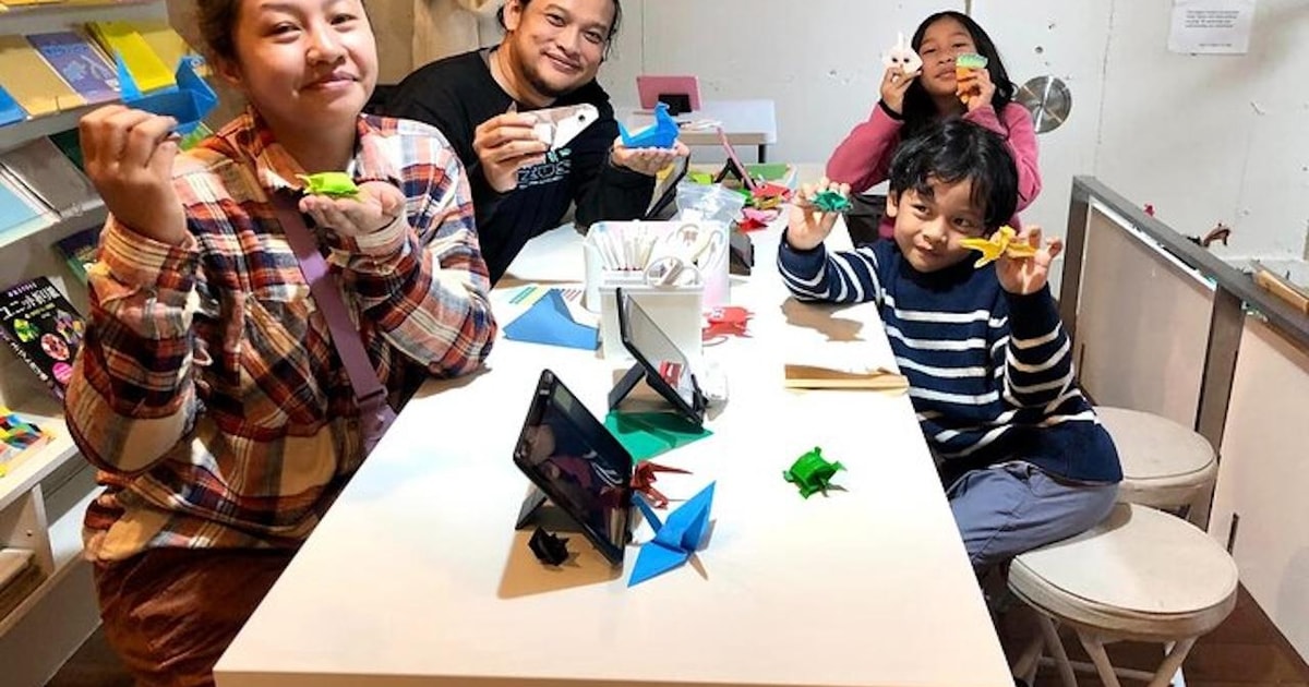 Tokyo: Origami Fun for Families & Beginners in Asakusa | GetYourGuide