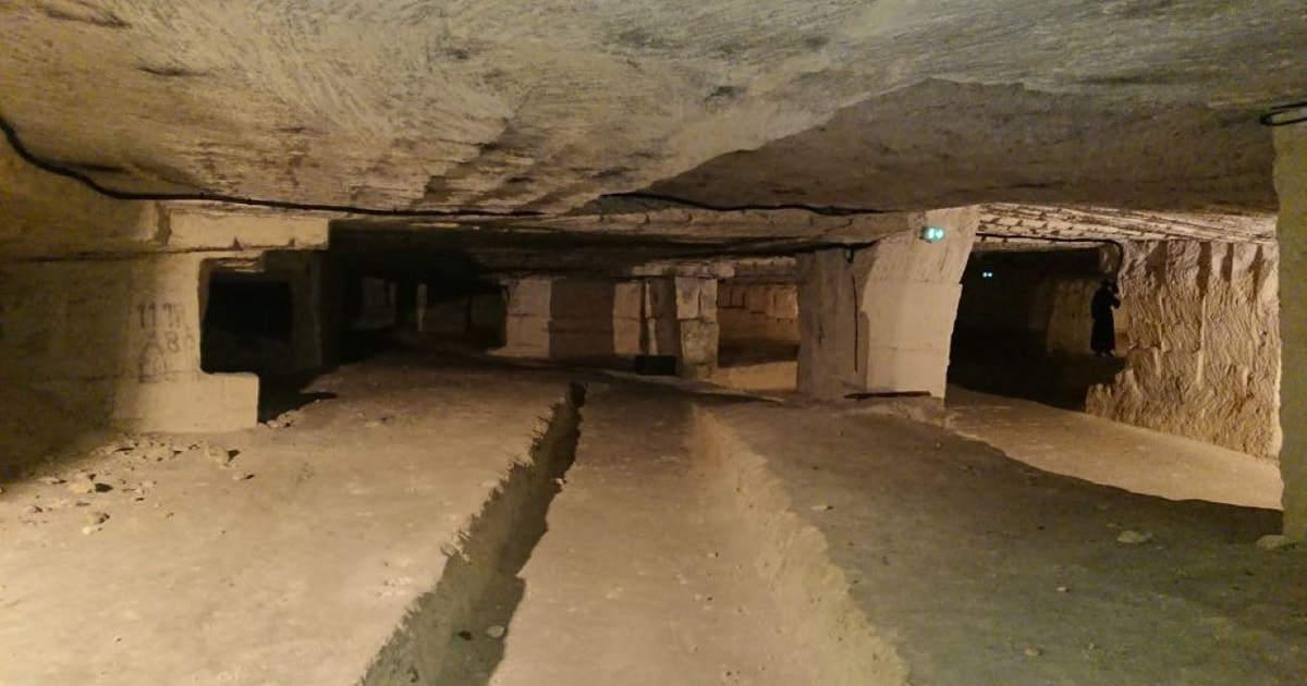 Saint-Émilion: Underground Tour | GetYourGuide