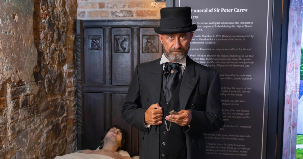 Waterford Treasures: Führung durch das Irish Wake Museum | GetYourGuide