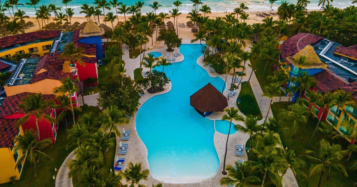 Privetransfer Caribe Deluxe P. naar Punta Cana Luchthaven | GetYourGuide