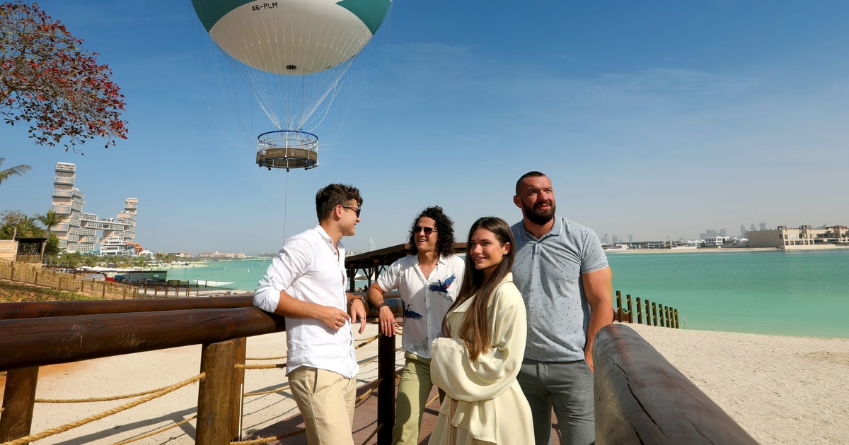 Dubai: The Dubai Balloon at Atlantis | GetYourGuide