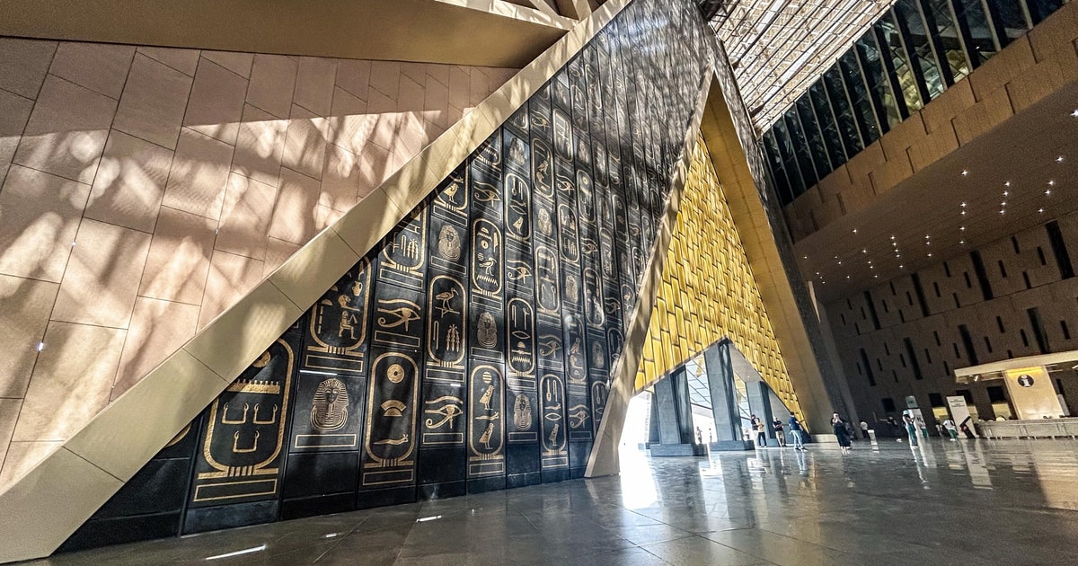 Hurghada: Groot Egyptisch Museum, Piramides & Sfinx Dagtour | GetYourGuide