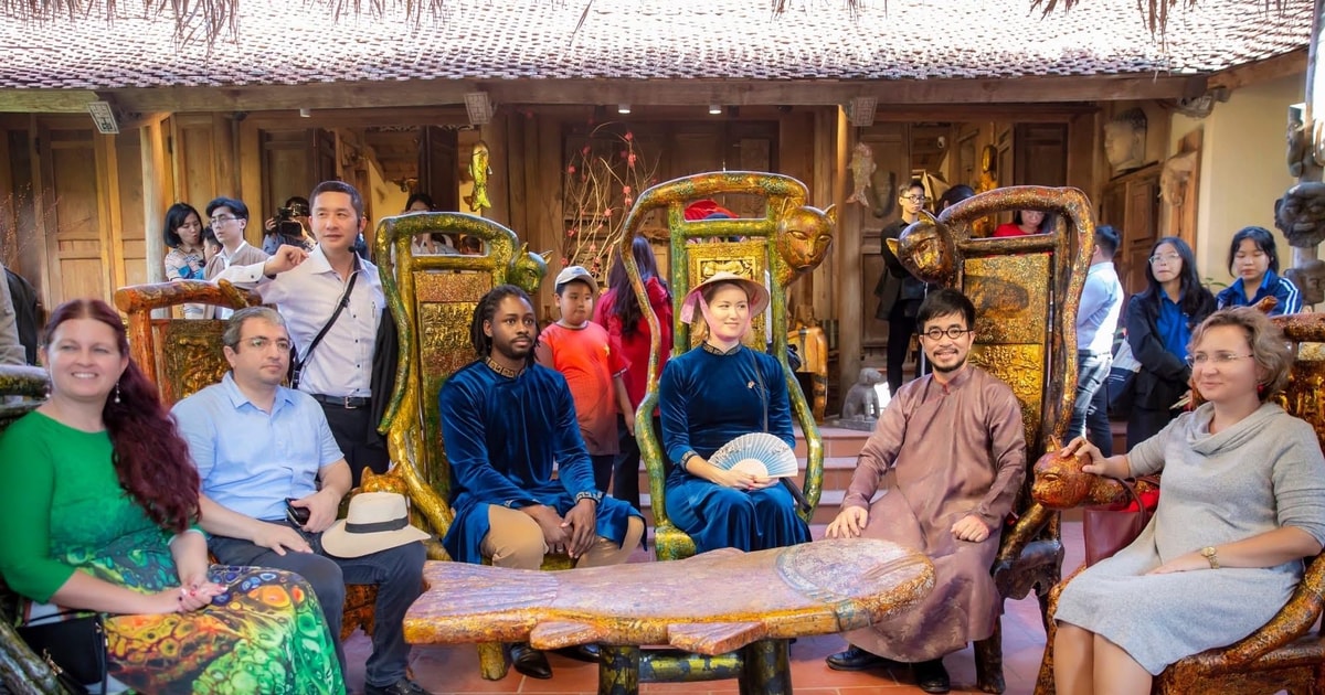 Sightseeing på landet i Hanoi: Tur til den gamle landsby Duong Lam ...