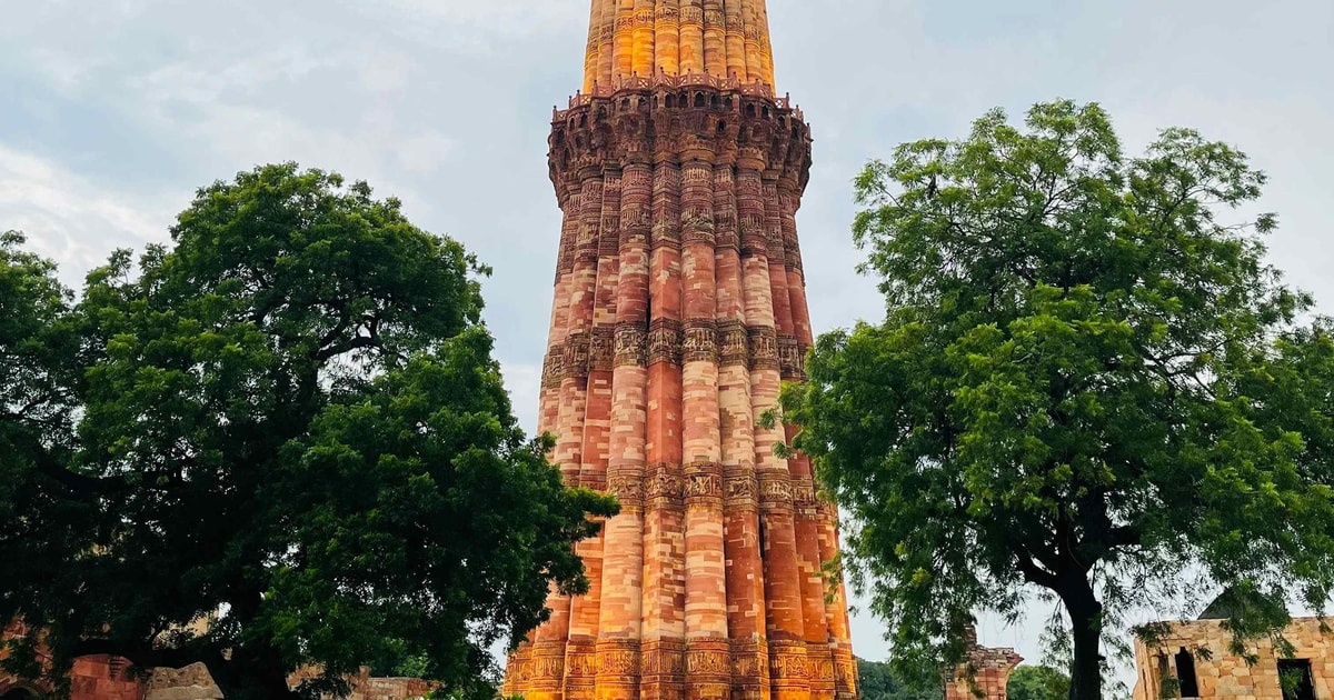 Qutub Minar Complex Half Day Walking Tour | GetYourGuide